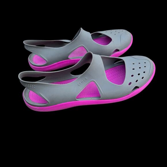 CROCS | Shoes | Crocs Womens Sz 1 Swiftwater Wave Gray Pink Closed Toe ...